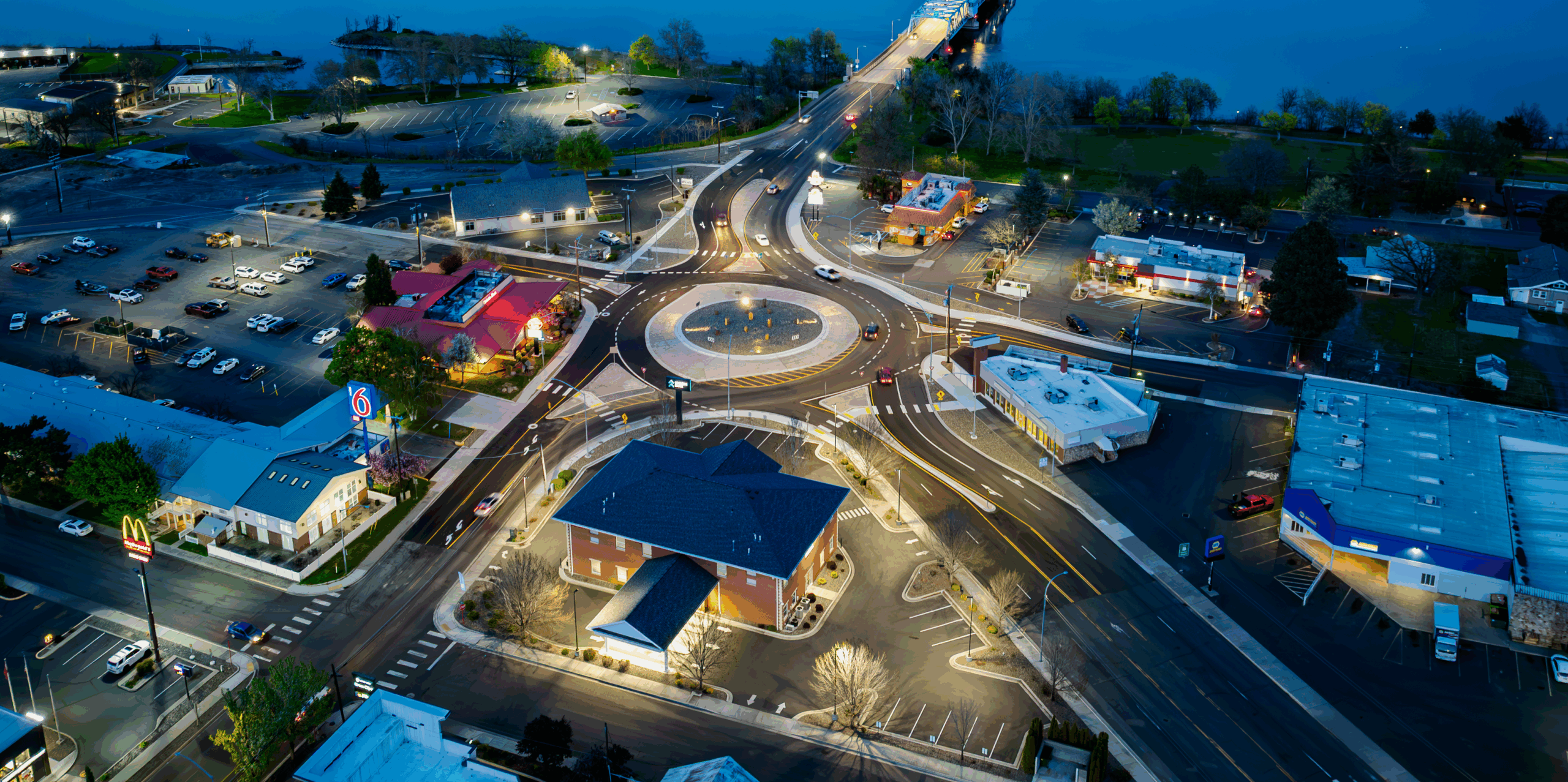 CLARKSTON SPIRAL ROUNDABOUT - Keller Associates